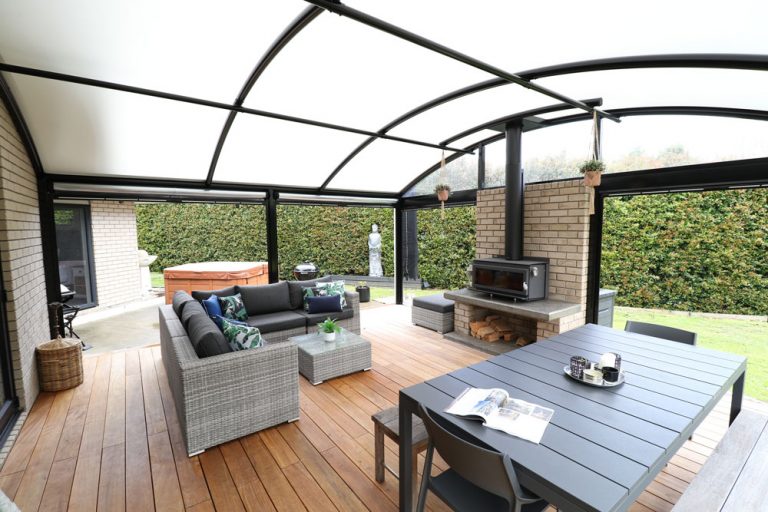 Hadwin Canopy Case Study - Frescoshades